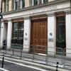 Man Goes To SBI London Branch, Finds It Shut For Lunch Break; Netizens ...