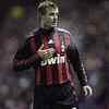 David Beckham confronts soccer fans